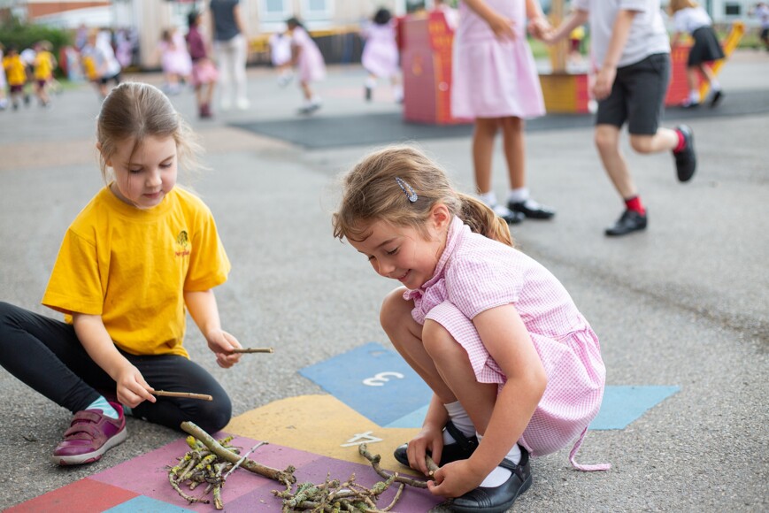 Welcome from the Headteacher - Perryfields Infant School